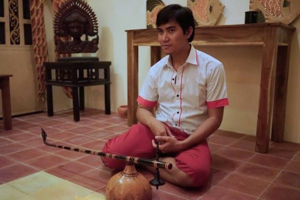 Cambodian Musical Instruments | 4 Traditional Instruments in Cambodia