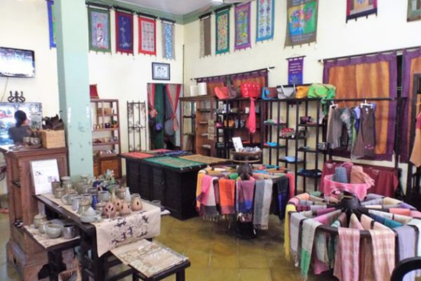 Phnom Penh Handicraft Shop | Top 5 Craft Shops in Phnom Penh
