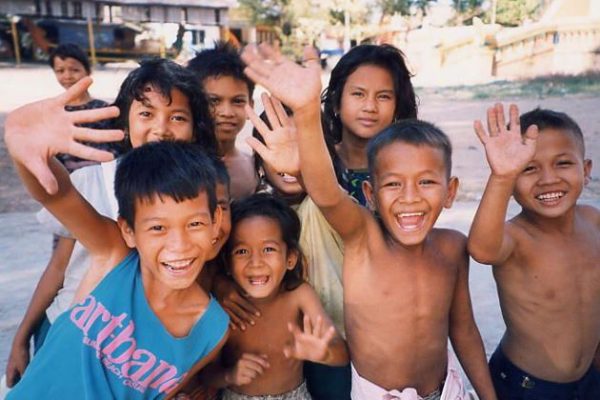 4 Characteristics of Cambodian People Make You Love Them