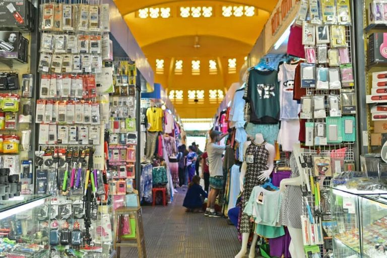 Central Market (Phsar Thmei) - A Unique Art Deco Building In Phnom Penh, Offering Everything ...