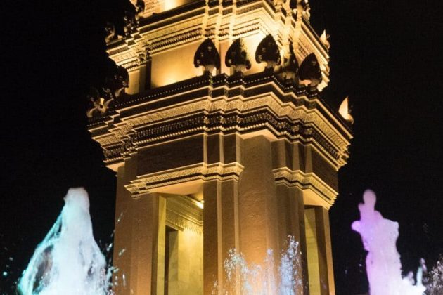 Independence Monument - An Iconic Structure In Phnom Penh Commemorating ...